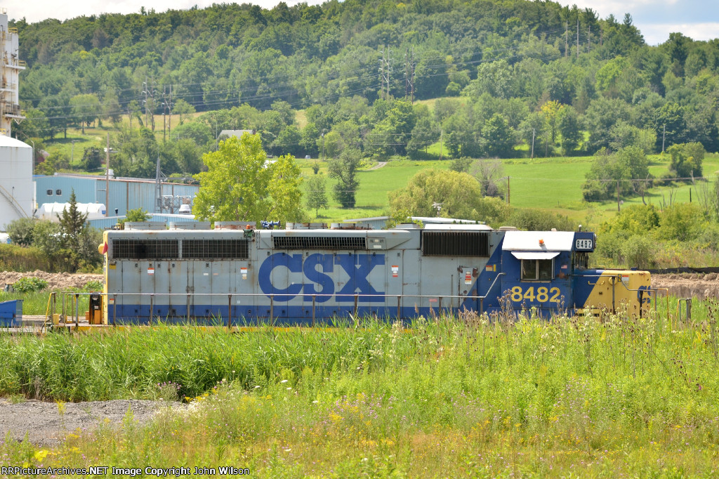 CSX 8842